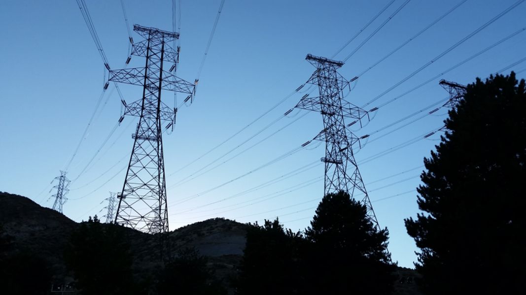 electric grid 500kV_3-Phase_Transmission_Lines - The Lexington Park Leader electric grid 500kV_3-Phase_Transmission_Lines - The Lexington Park Leader