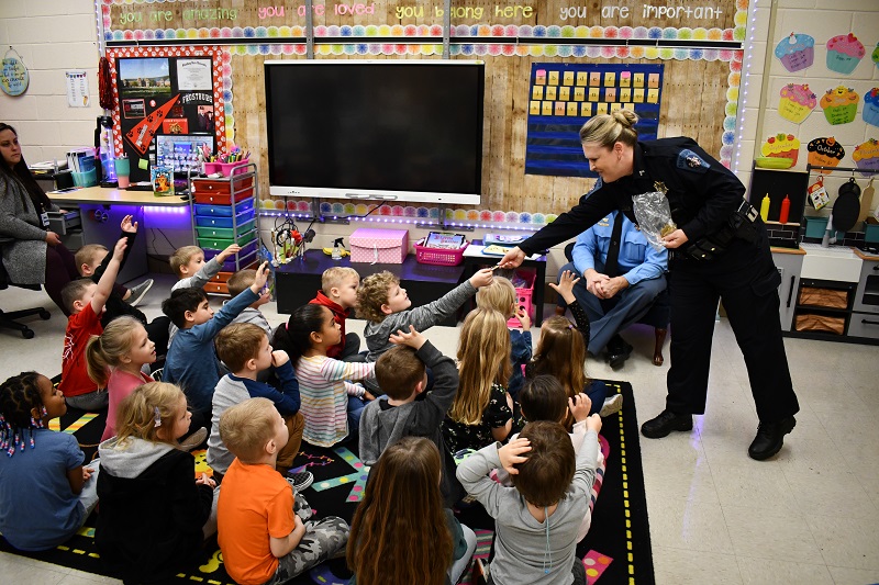 School Resource Officer Program Expands LexLeader School Resource Officer Program Expands LexLeader